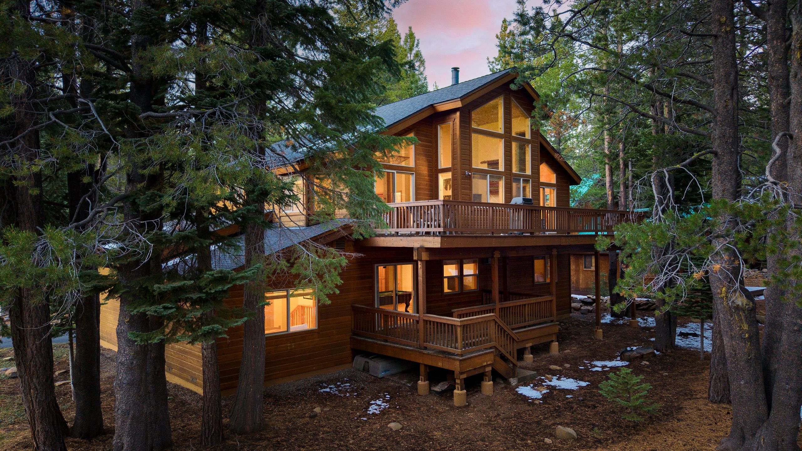 Hansel By Avantstay | Pool Table, 5mins To Skiing - Truckee, CA