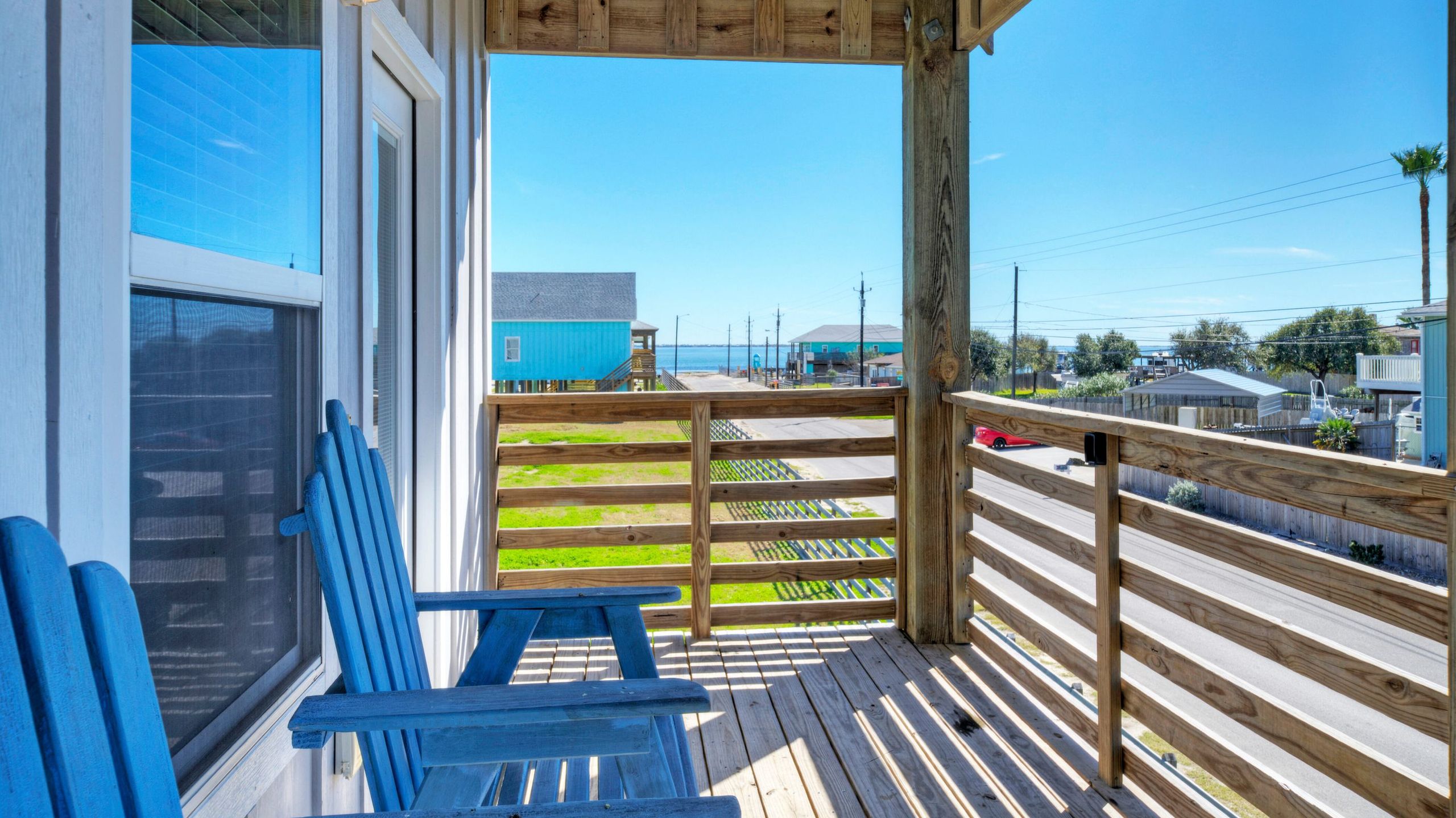 Sleeps 26 | 2 Homes W/ Waterfront Pool + Boat Dock | Laguna Village Escape - Texas
