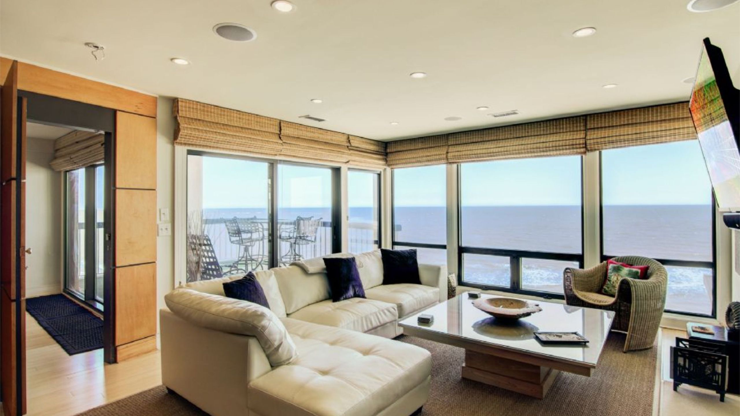 Breathtaking Ocean Views And Modern Design - Exquisite Coastal Escape - Mount Pleasant, SC