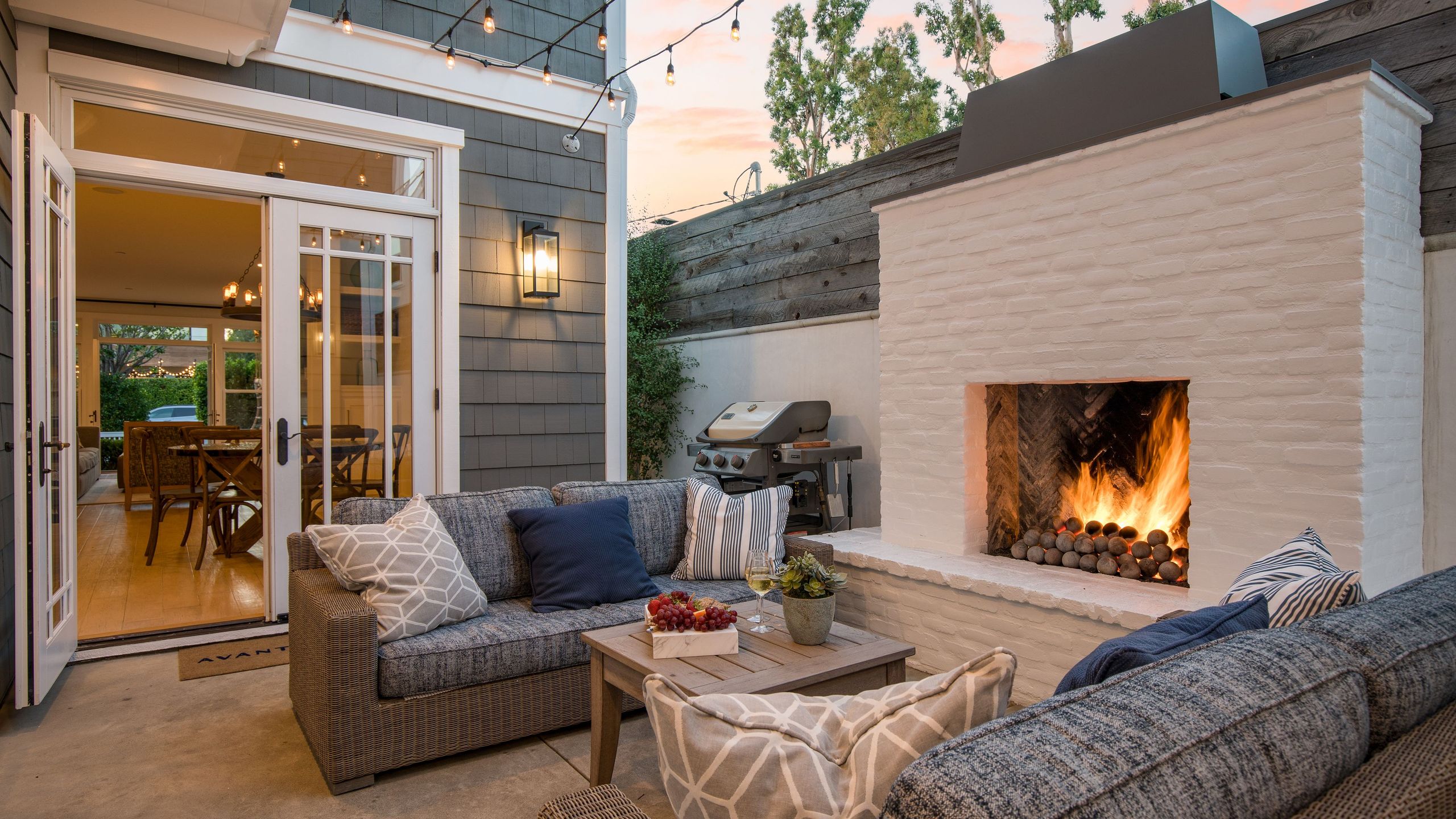 Charming Coastal Oasis With Outdoor Lounge - Luxurious Tranquil Retreat - Newport Beach, CA