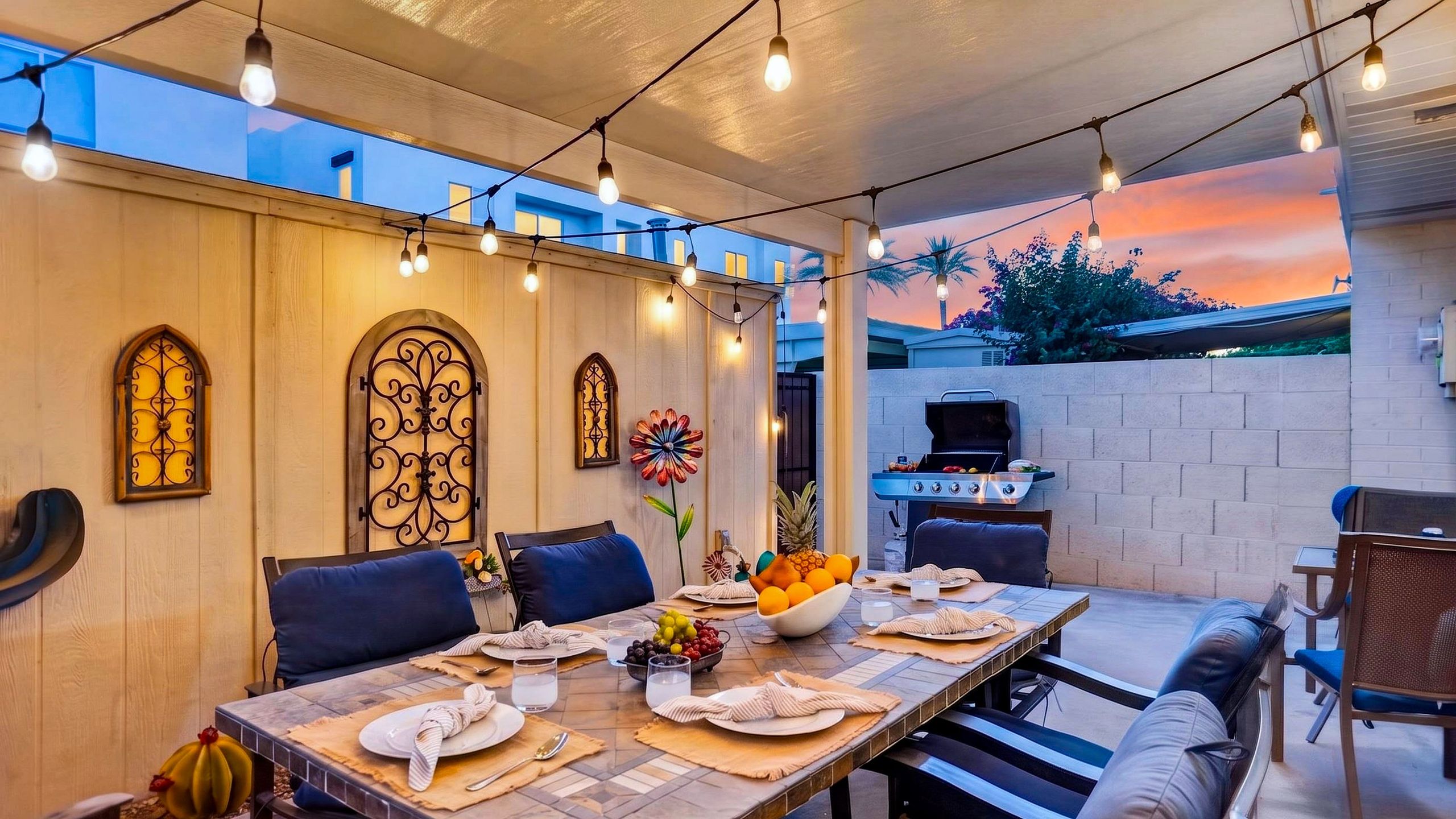 Saguaro Social By Avantstay | 4br + Bbq Patio + Community Pool | Walk To Old Town + Ballpark - Scottsdale, AZ