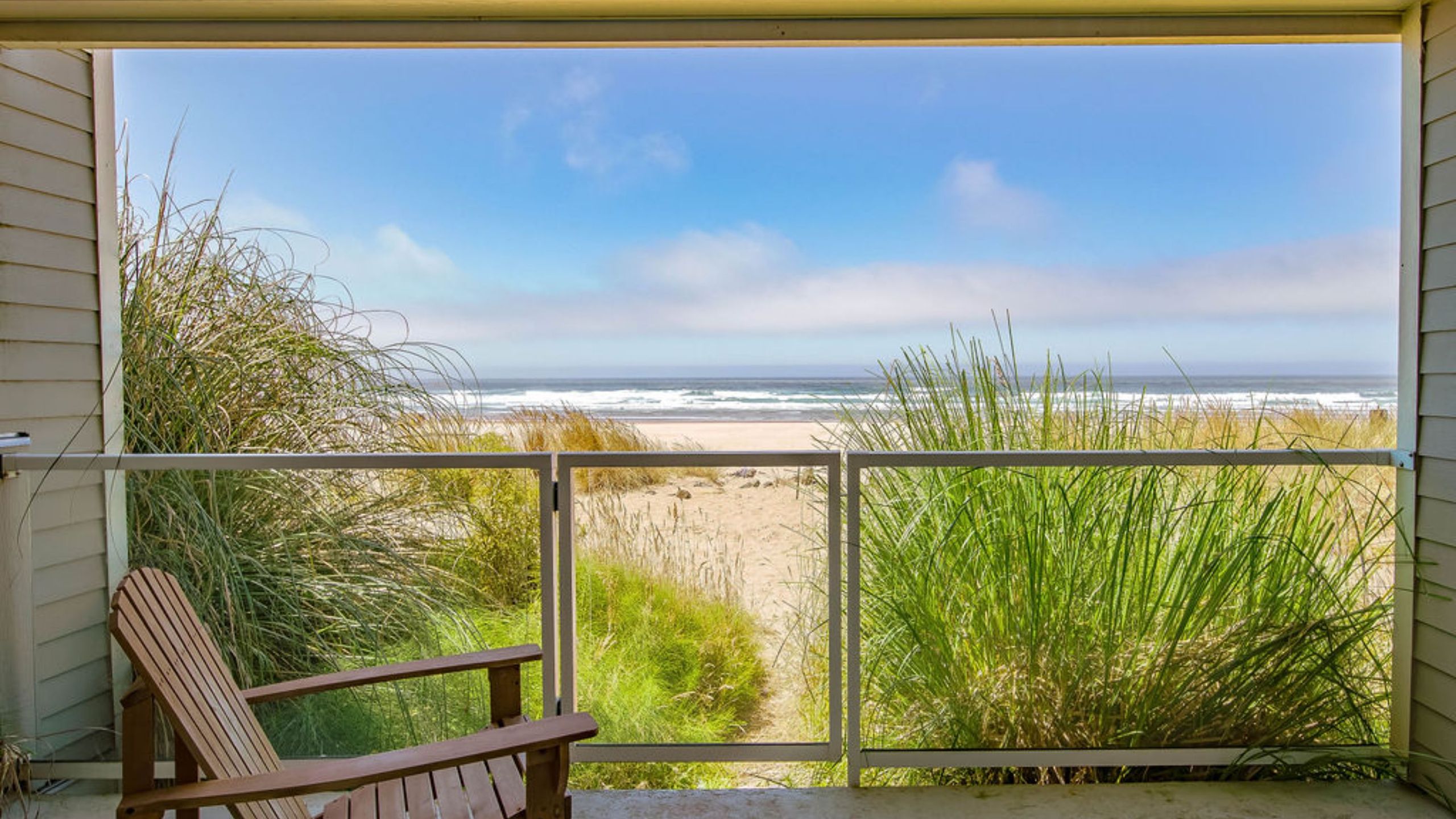 Moonlight By Avantstay | Modern Home W/ Views & Direct Access To Rockaway Beach - Rockaway Beach, OR