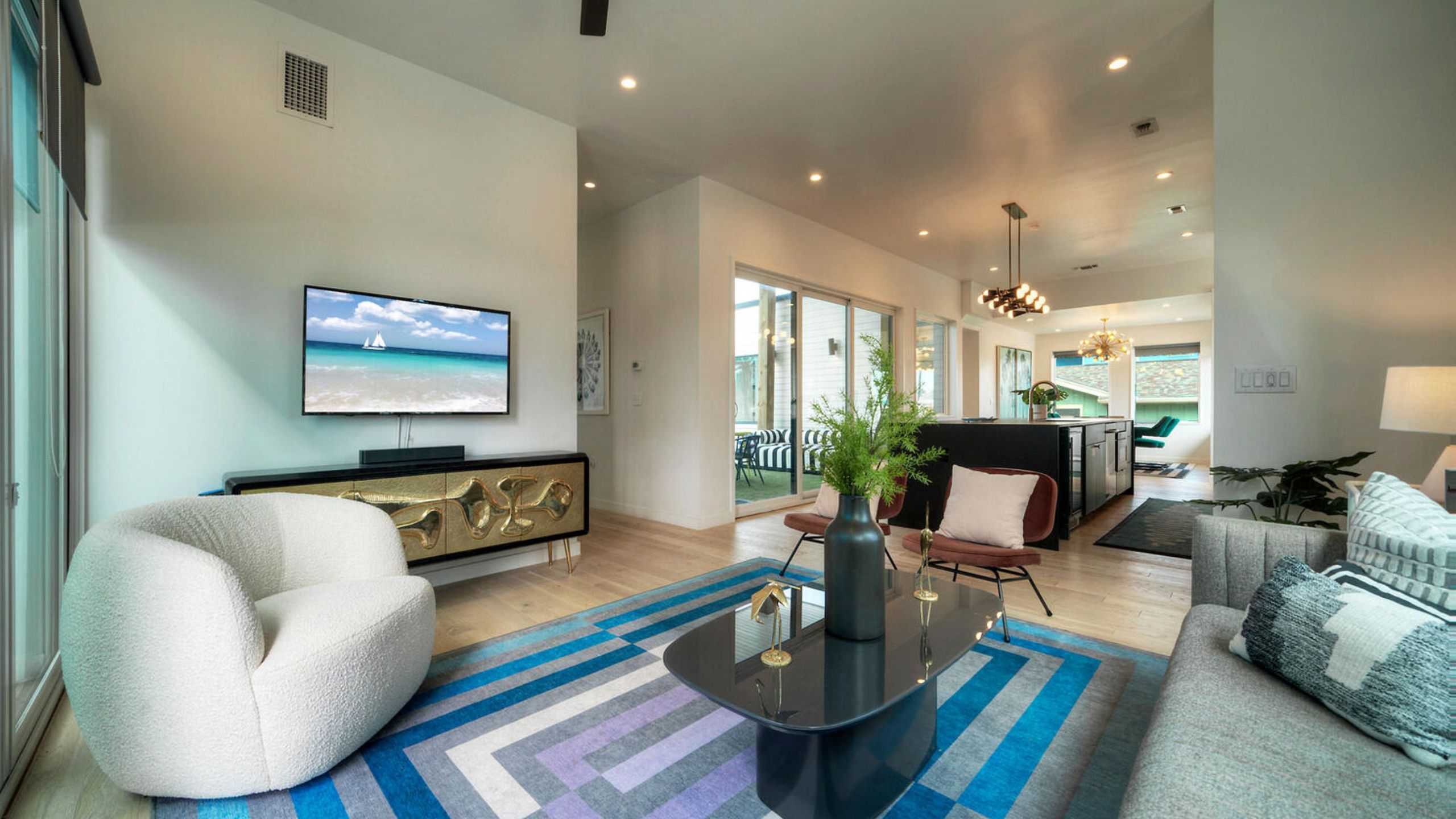 Modern Design, 3 Mins To The Beach | Boat Parking | The Beach Box By Avantstay - Port Aransas, TX
