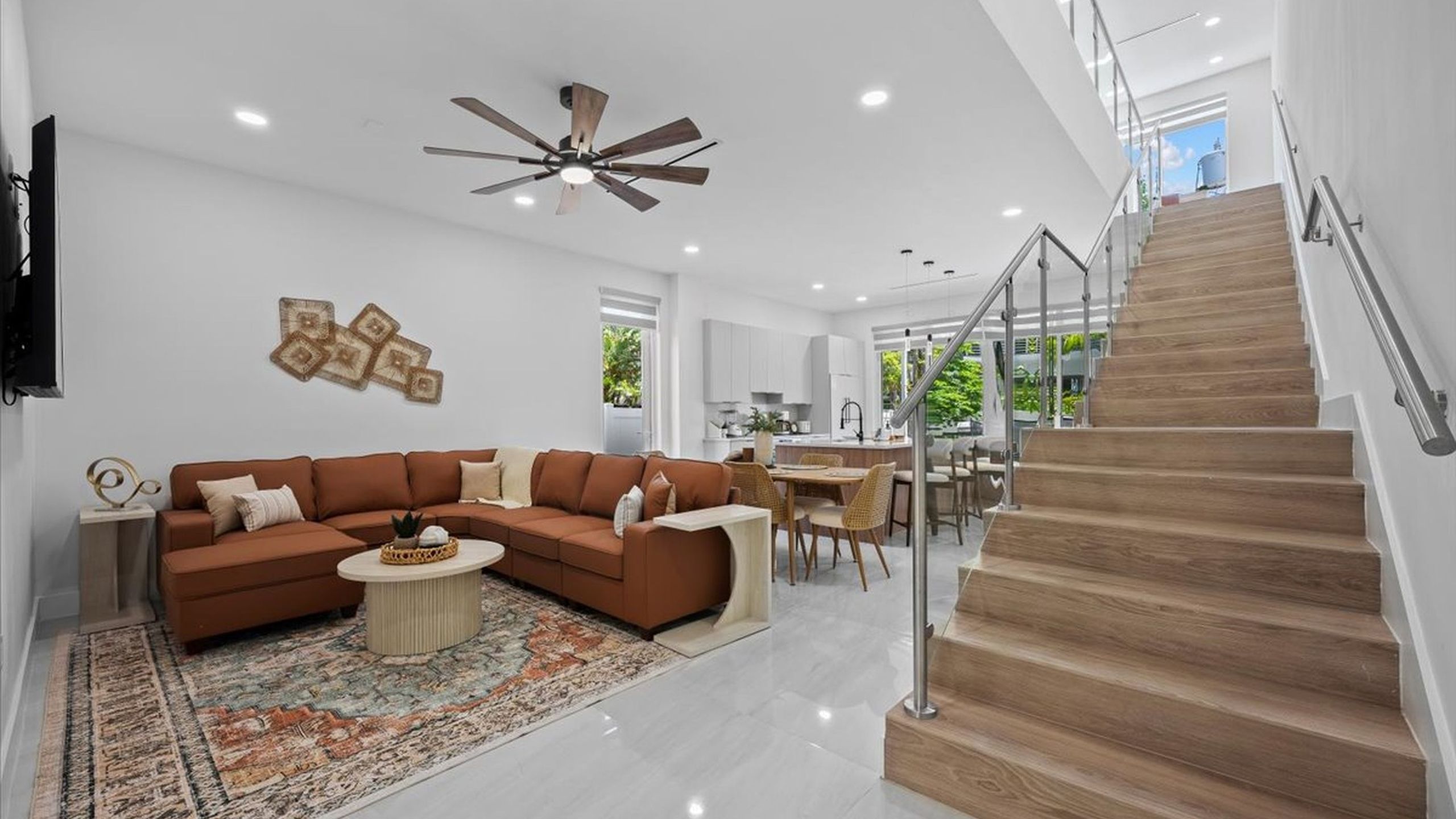 Palm Perch By Avantstay | Shared Pool Deck + Bbq + Skyline Balcony | Walk To Las Olas - The Bahamas