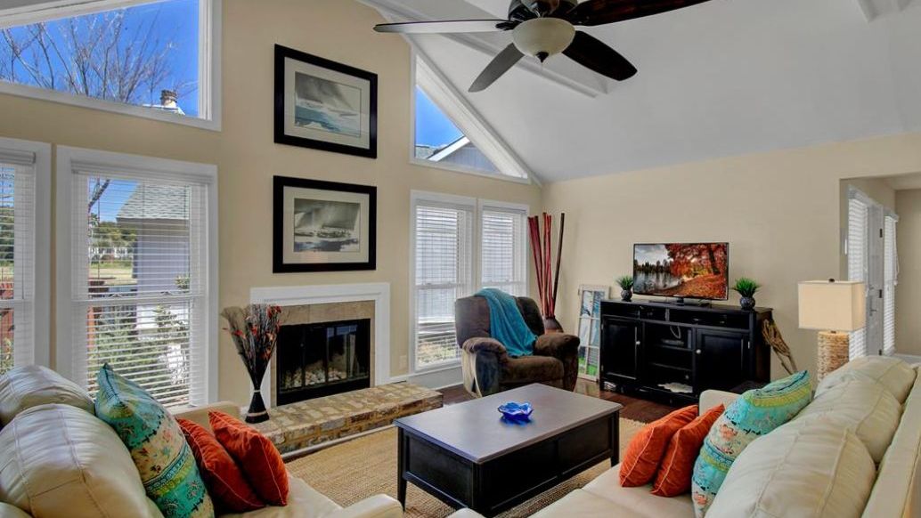 Stunning Lagoon And Golf Views - Serene Coastal Retreat - Isle of Palms, SC