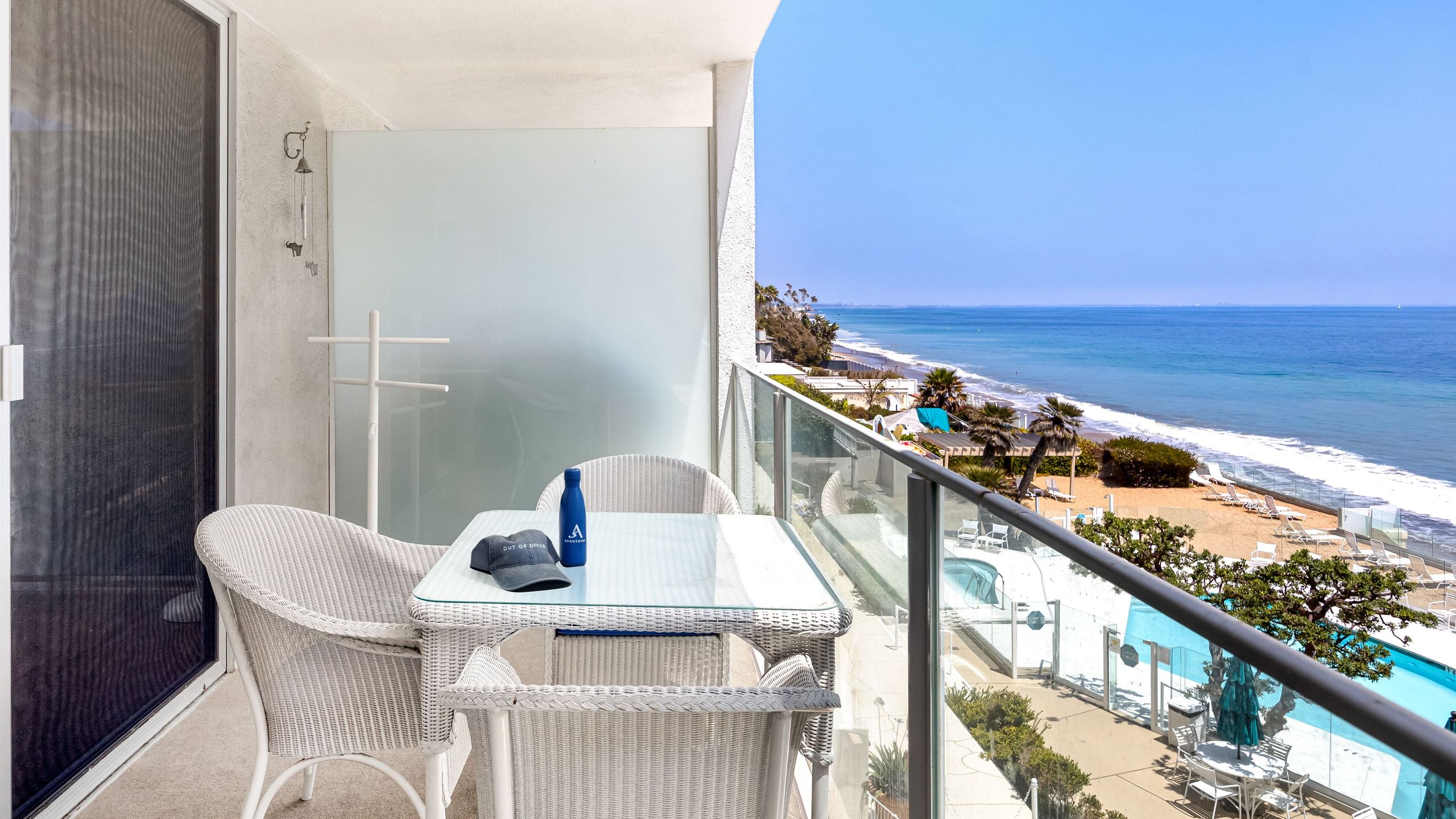 Coastal Retreat With Pool And Hot Tub - Stunning Ocean View Escape - Malibu