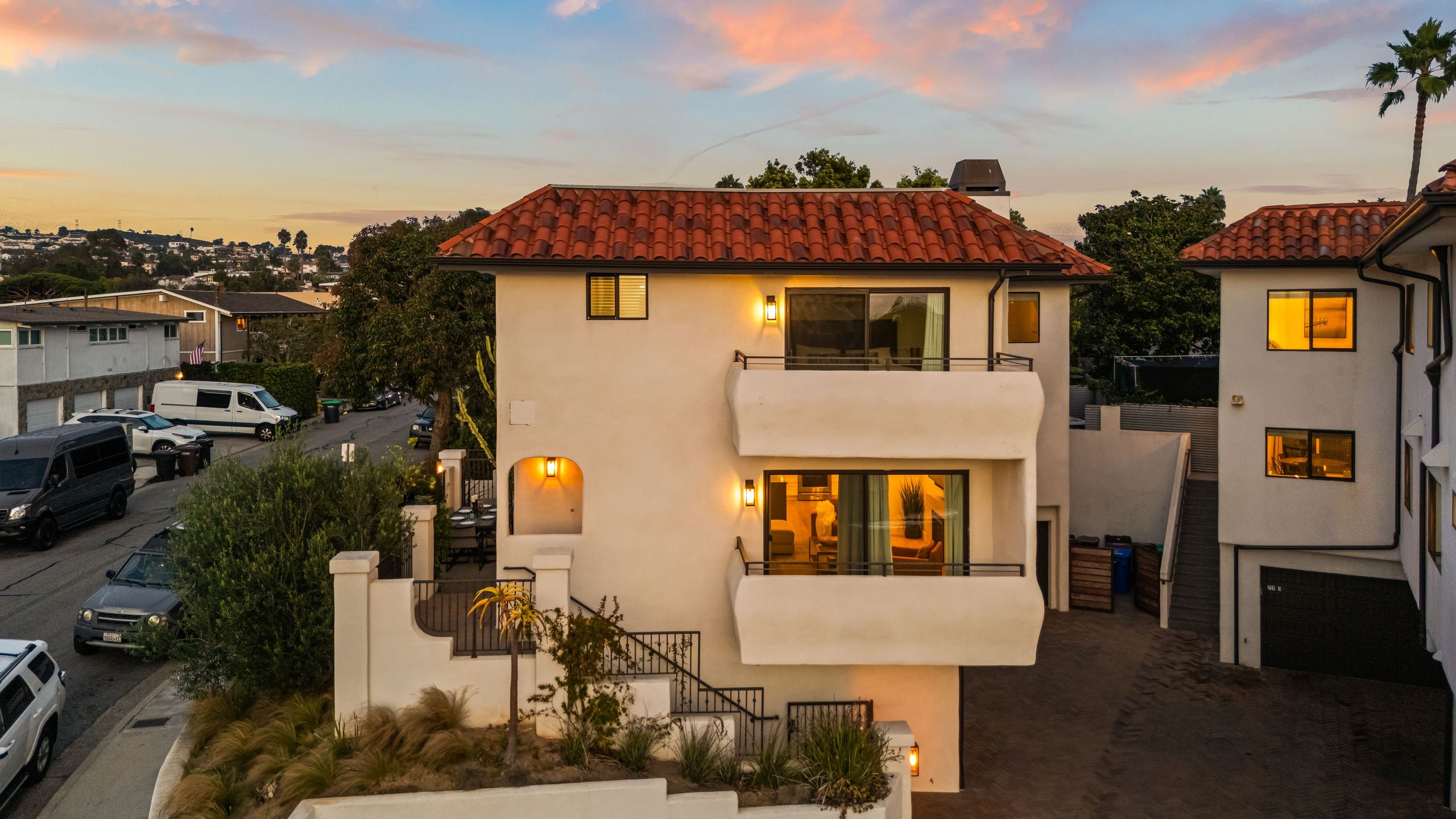 Coastal Escape With Hot Tub And Ocean Views - Charming Sanctuary - San Clemente, CA