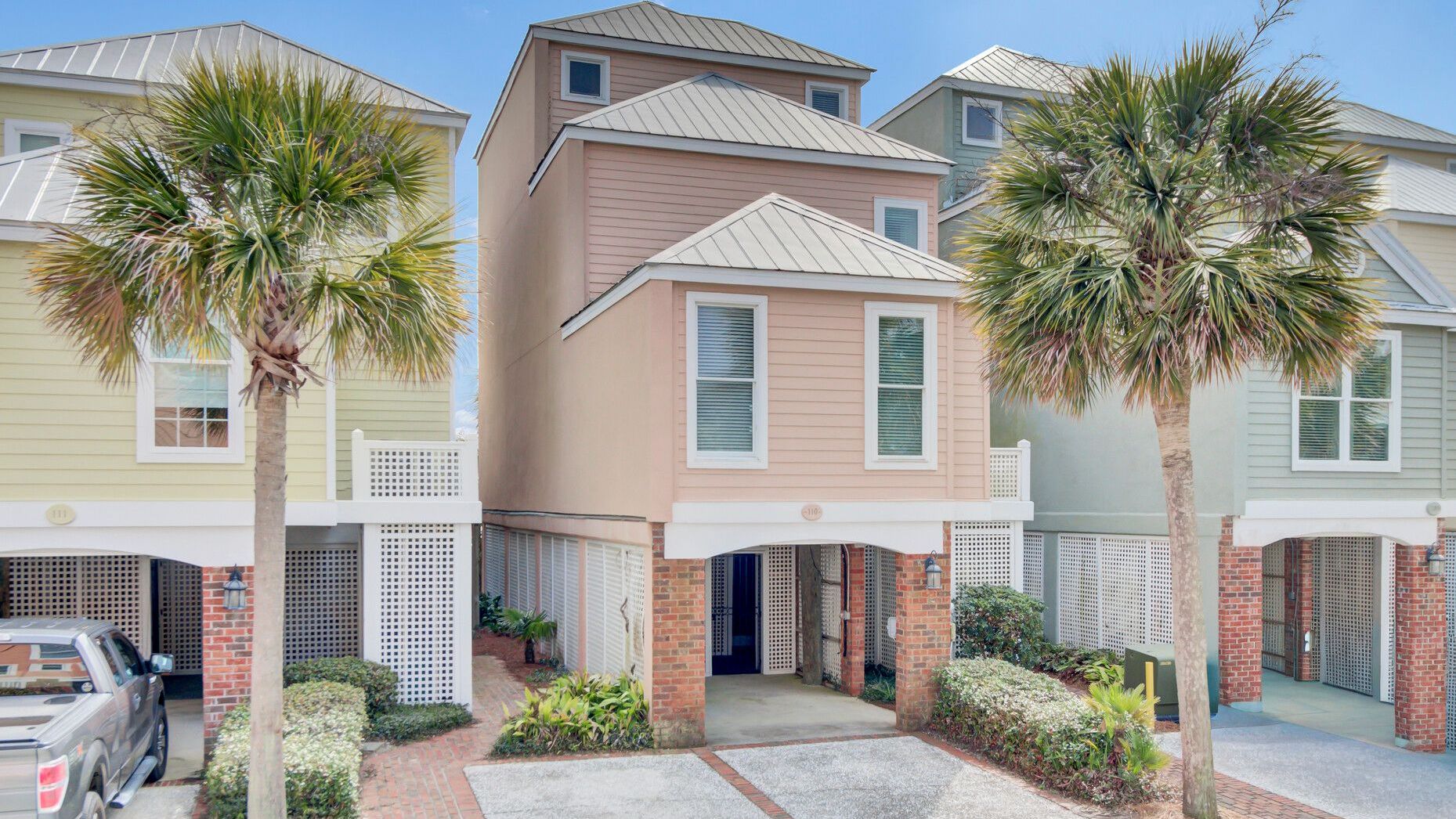 110 Grand Pavilion By Avantstay | Direct Access To Grand Pavilion Boardwalk - Isle of Palms, SC