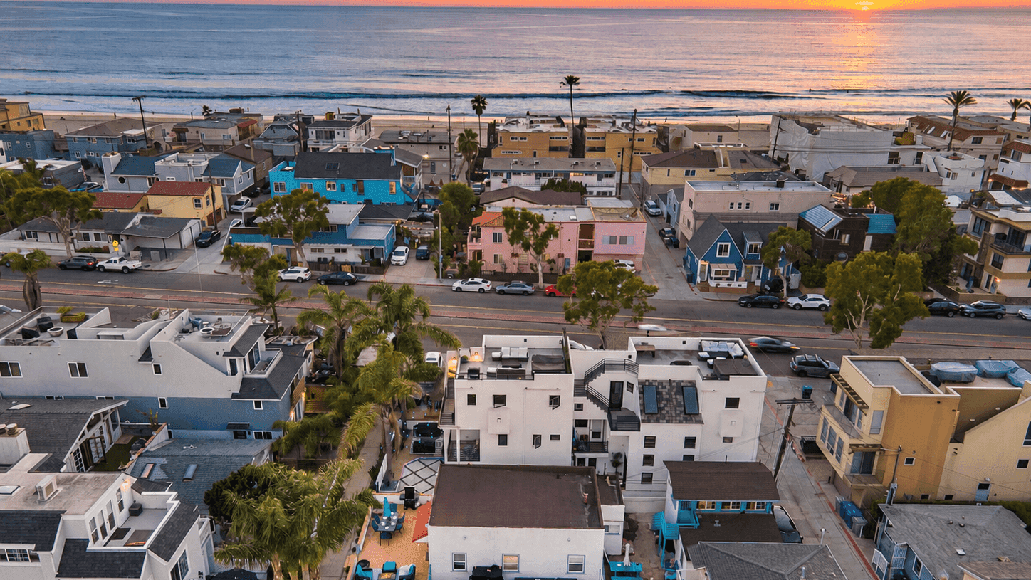 Ormond Court Unit 3 By Avantstay | Breezy Coastal 1br + Shared Patio + Dining • Walk To Beach - Pacific Beach - San Diego