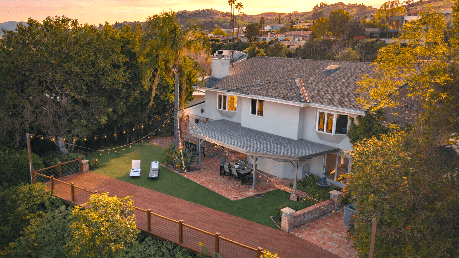 Twilight Terrace By Avantstay | West Hills Retreat • Hot Tub, Bbq + Ev Charger, Near Malibu - Los Angeles, CA