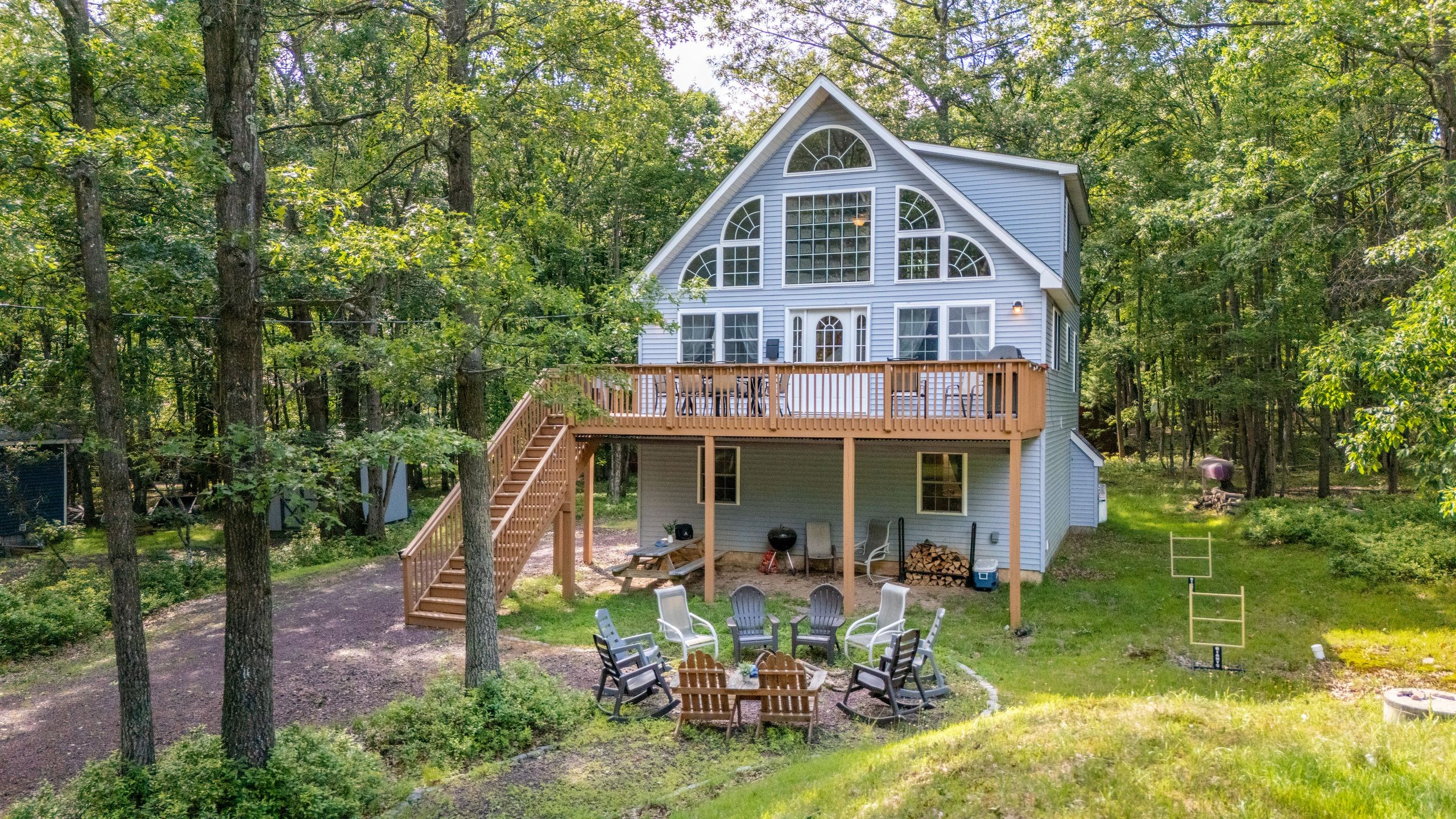 The Nest At Brier Crest By Avantstay | Game Room, Expansive Deck & Fire Pit - Pennsylvania