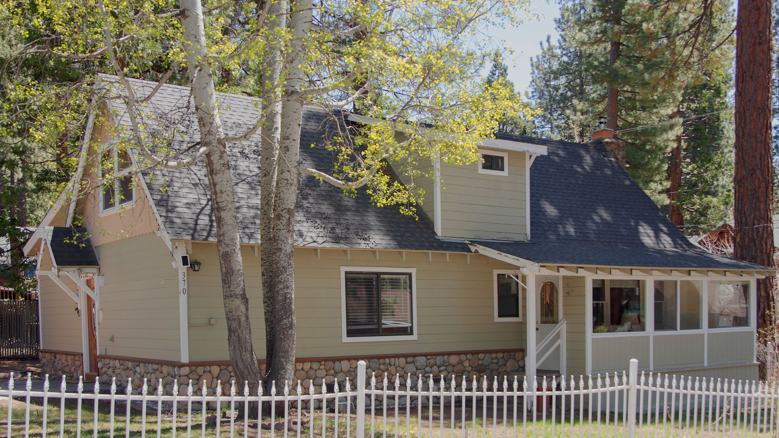Aster By Avantstay | Classic Kings Beach Cottage In The ♡ Of North Shore - 노스 레이크 타호