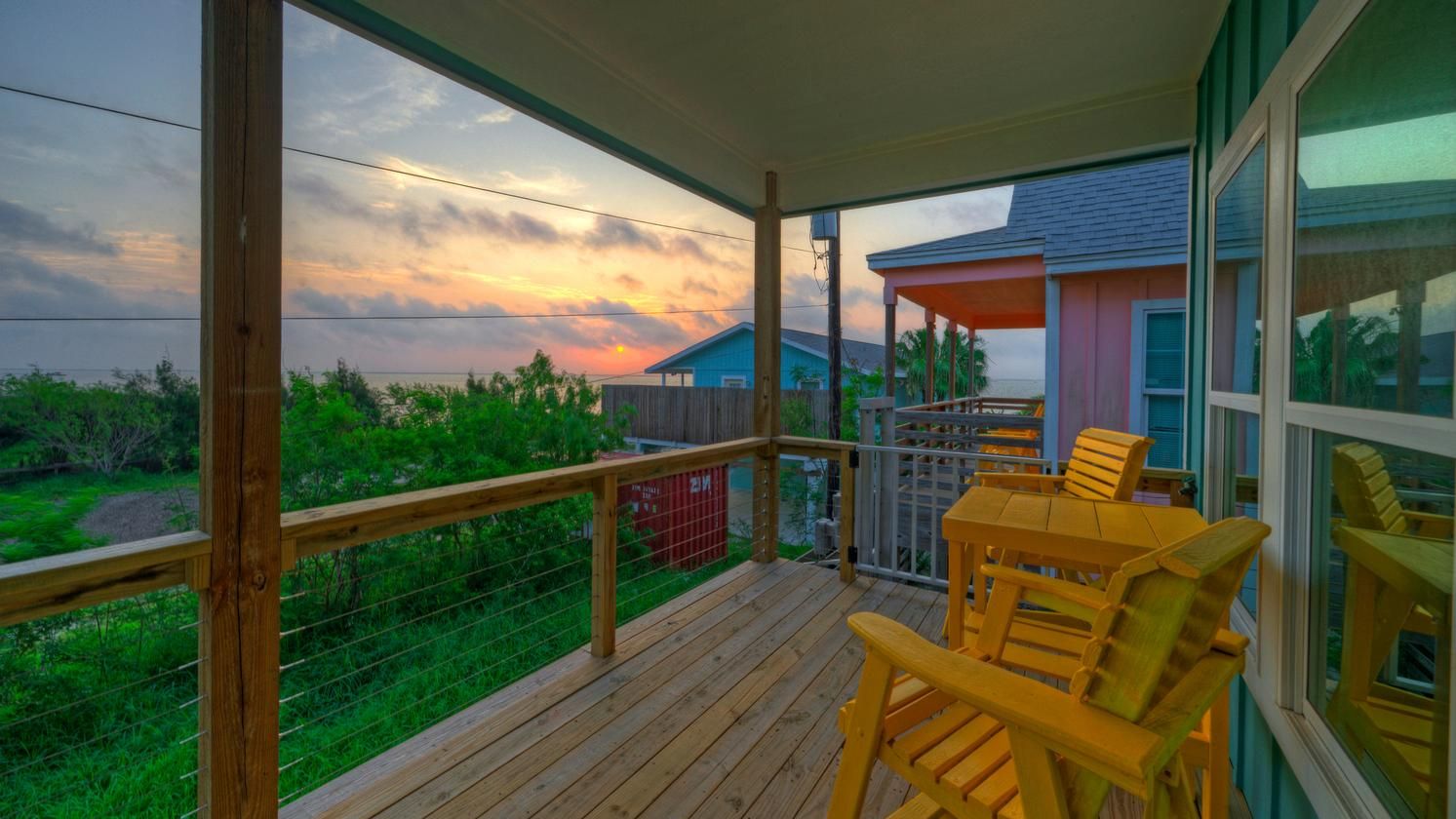 Sea Trout By Avantstay | Community Pool + Dock | Fishing + Kayaking | Bayfront Escape - Corpus Christi, TX
