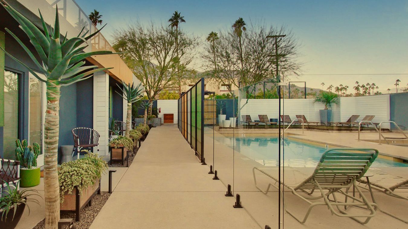 Sun Queen At Mahala By Avantstay | Pool + Spa + Firepit | Mtn-view Courtyard - Palm Springs, CA
