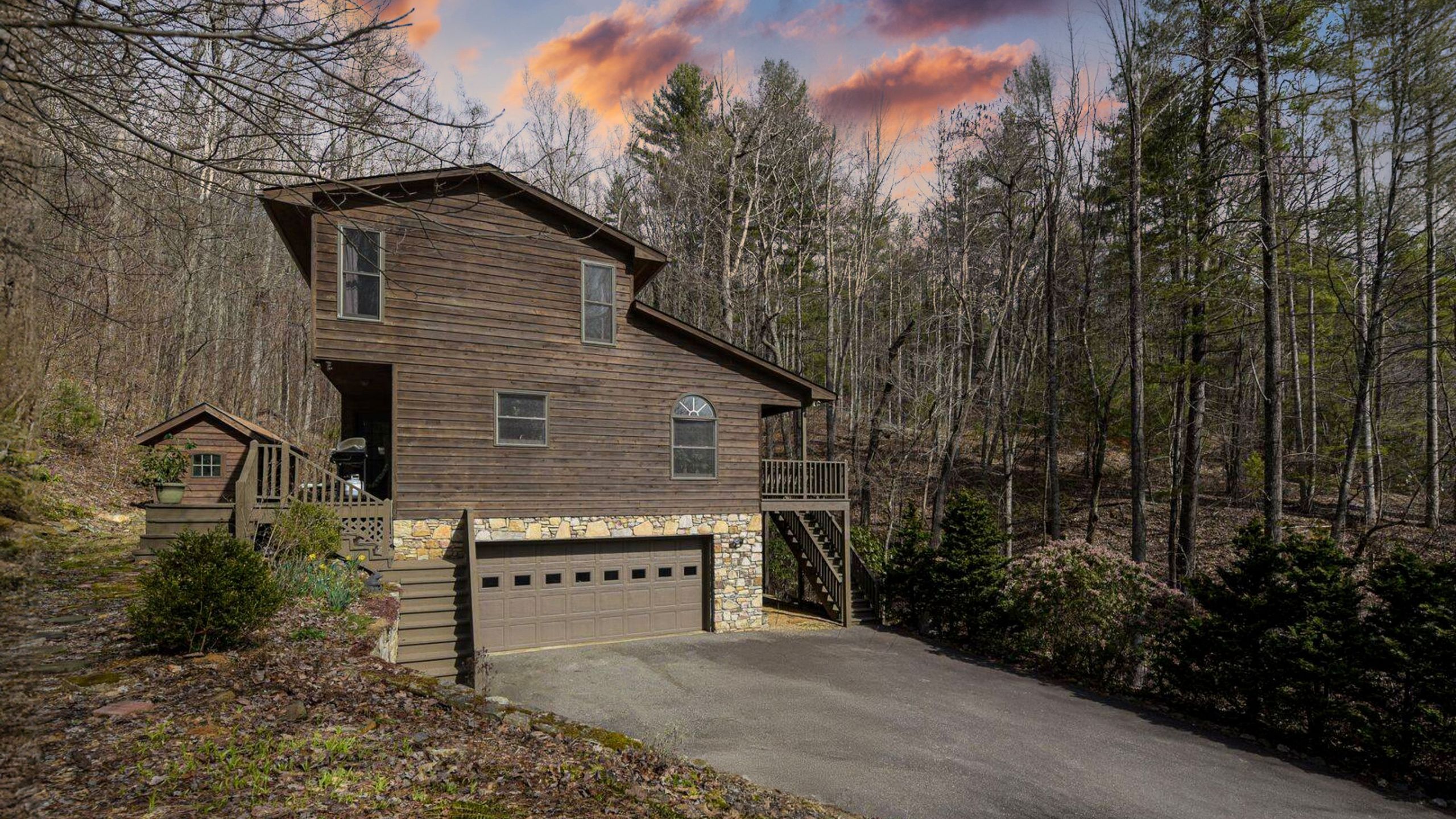 Creekside Mountain By Avantstay | Private Sauna - Asheville, NC