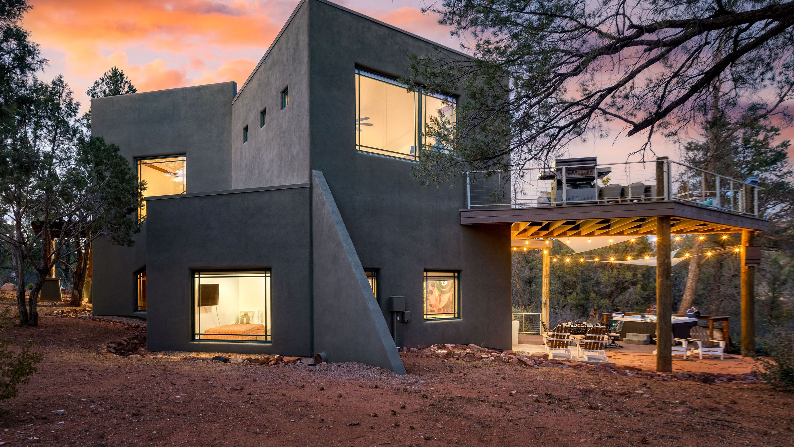 Stunning Views And Outdoor Oasis - Exquisite Desert Retreat - Sedona, AZ