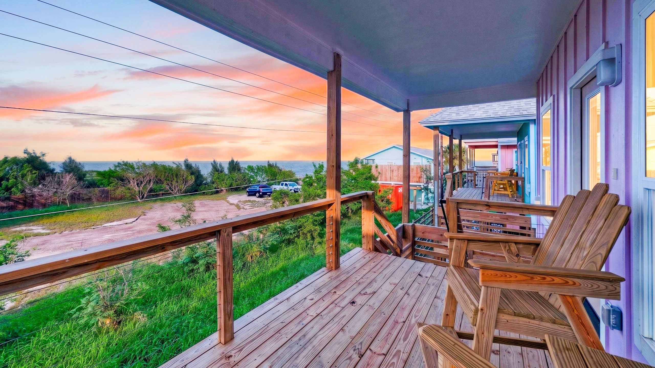 Laguna Sunset By Avantstay | Waterfront + Wraparound Deck + King Suite | Community Pool + Bay Views - Corpus Christi, TX