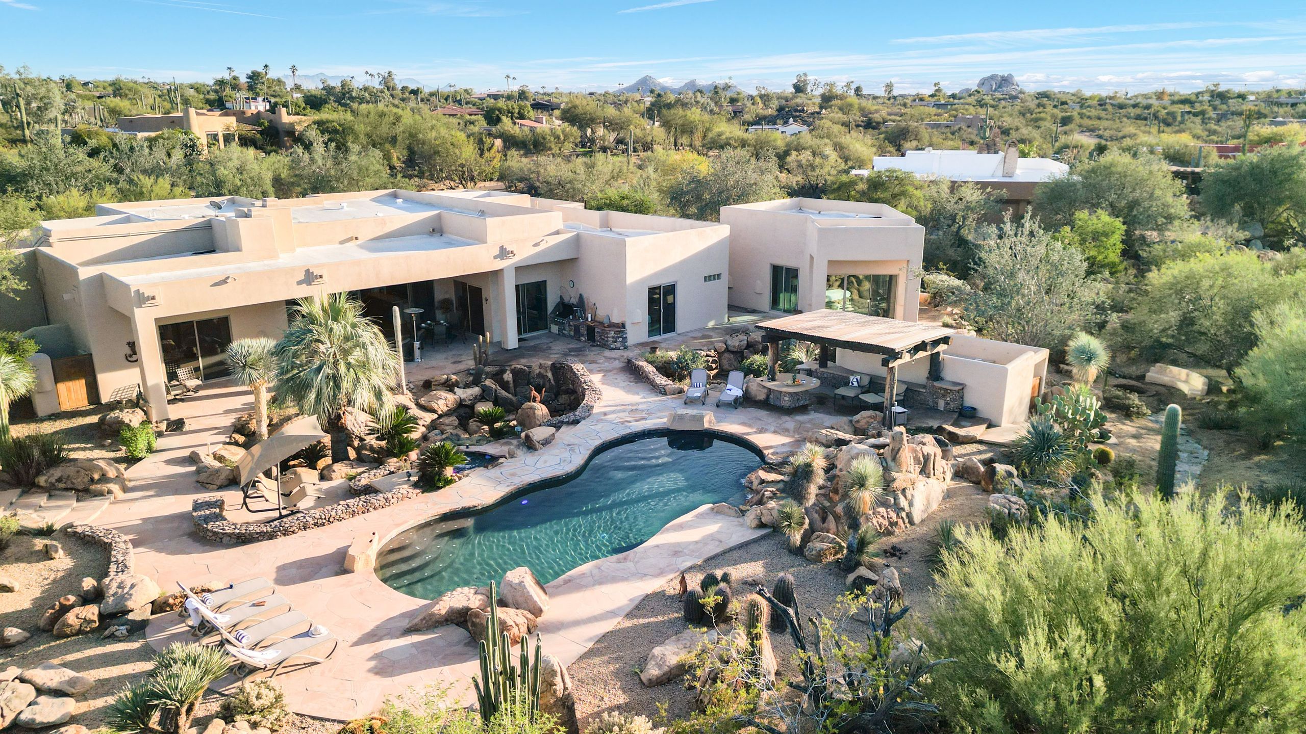5bdr Oasis W/ Waterfall Pool, Hot Tub, Desert View | Desert Cascase By Avantstay - Cave Creek, AZ