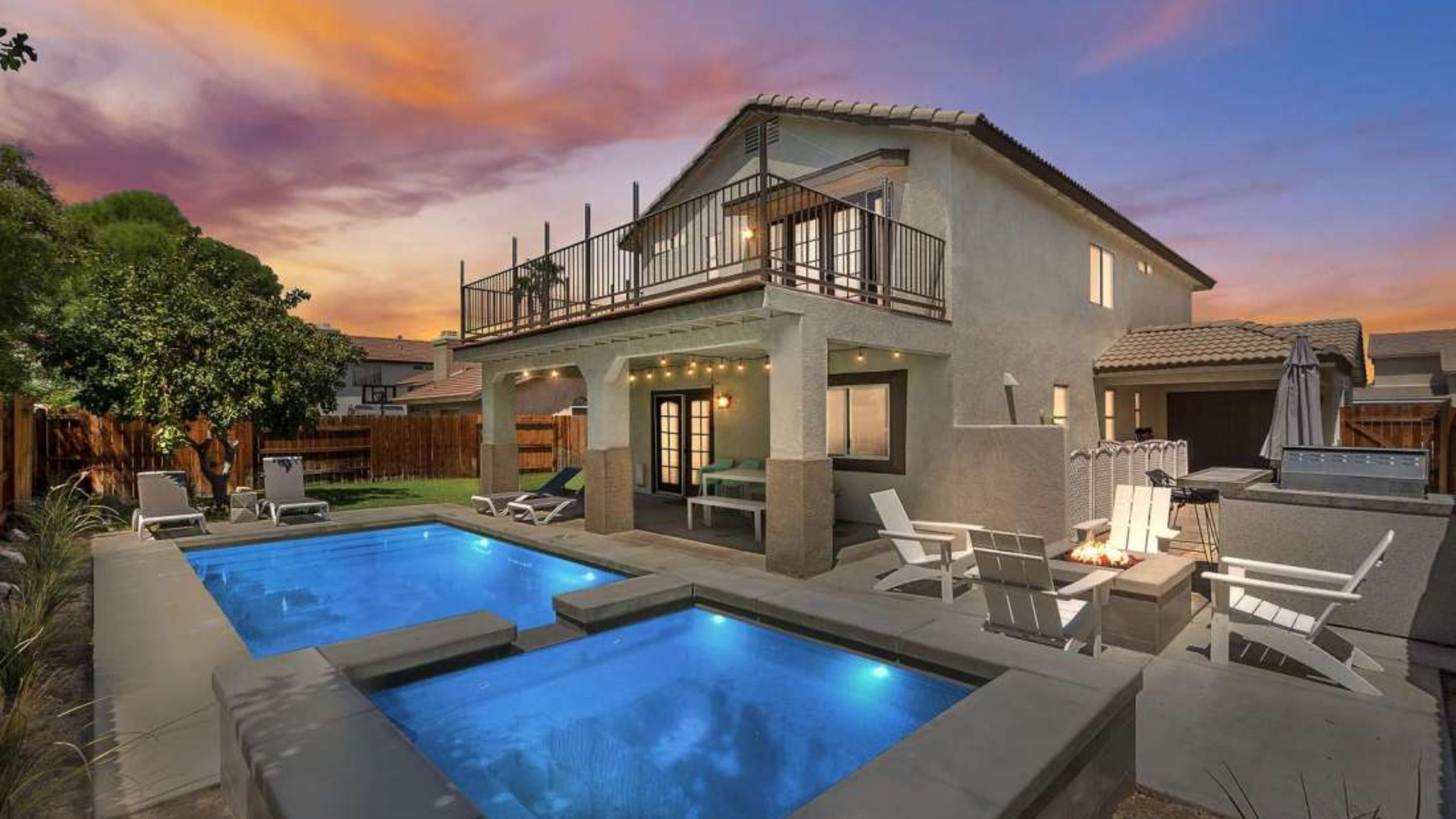 Indio Escape By Avantstay | Stunning Home In Coachella W/ Pool & Hot Tub - Indio, CA