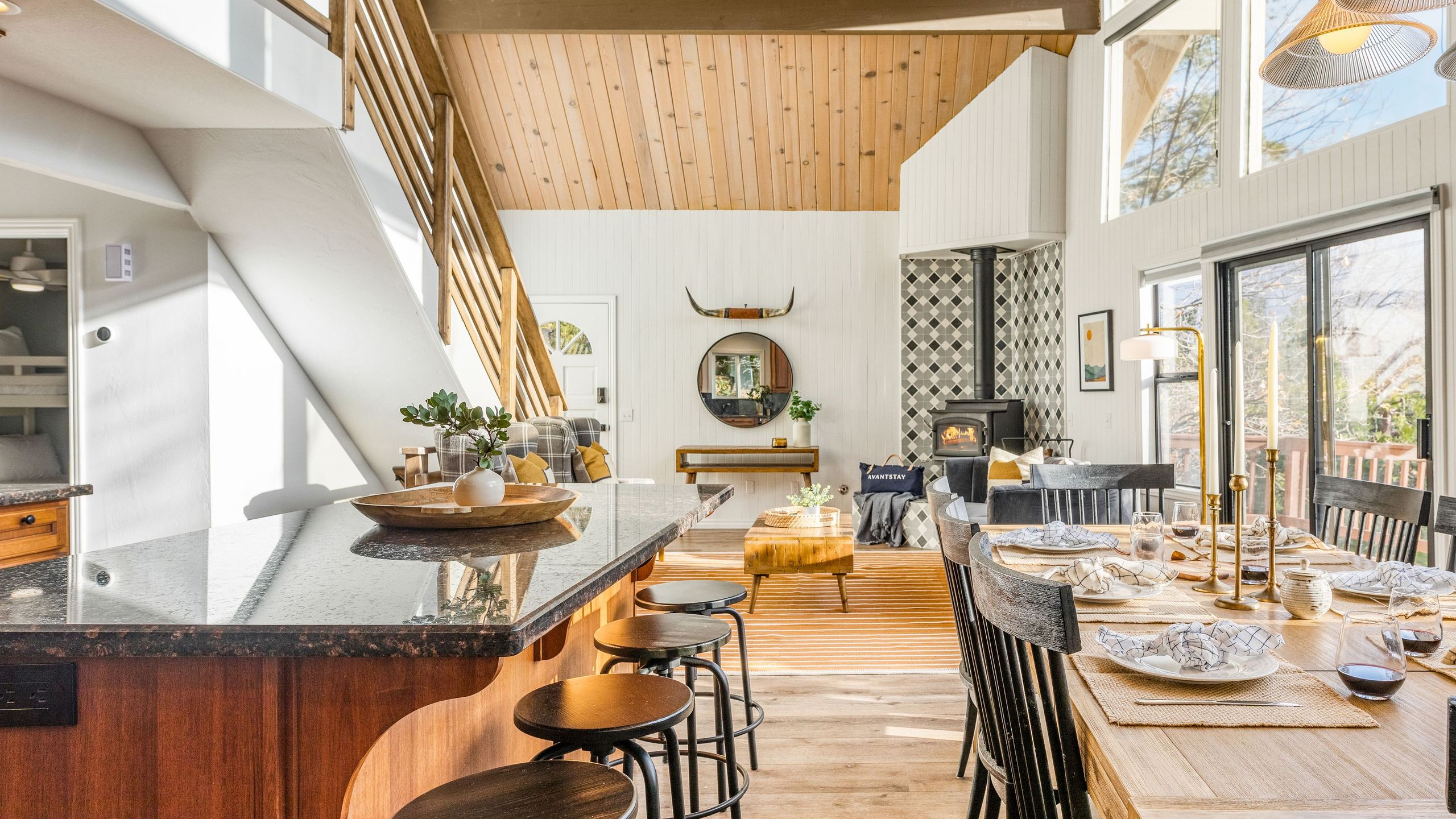 Chic Retreat With Hot Tub And Peloton - Stunning Mountain Escape - Lake Arrowhead, CA