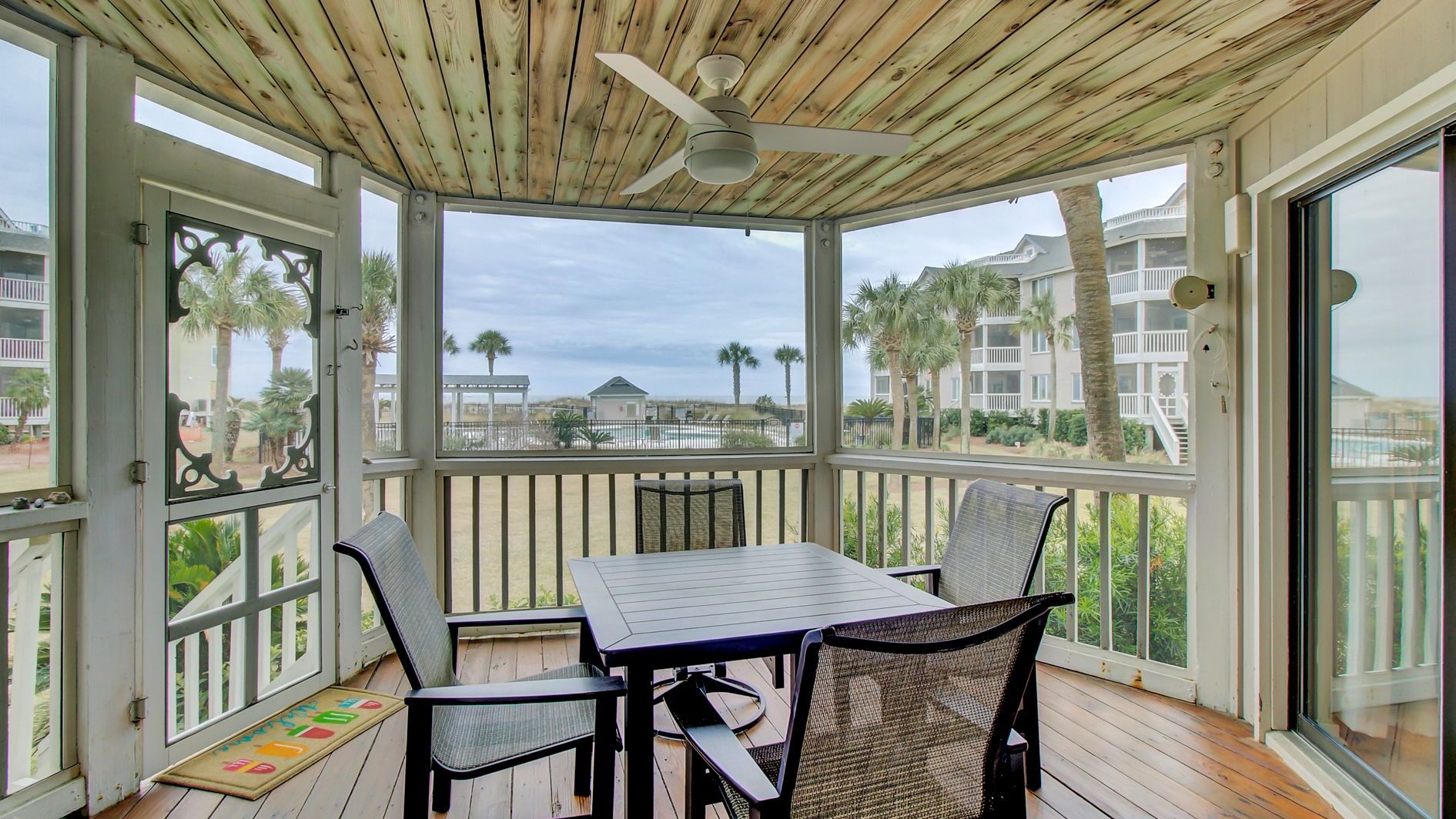 103 H Tidewater By Avantstay | Walk To Beach | Community Pool - Mount Pleasant, SC